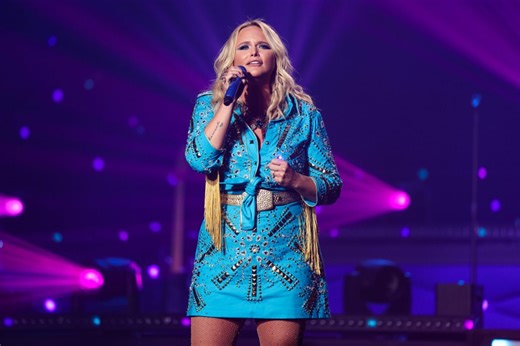 Miranda Lambert Delivers Stunning Live Performance Of “Carousel” On Opening Night Of ‘Velvet Rodeo’ Residency In Las Vegas | Whiskey Riff