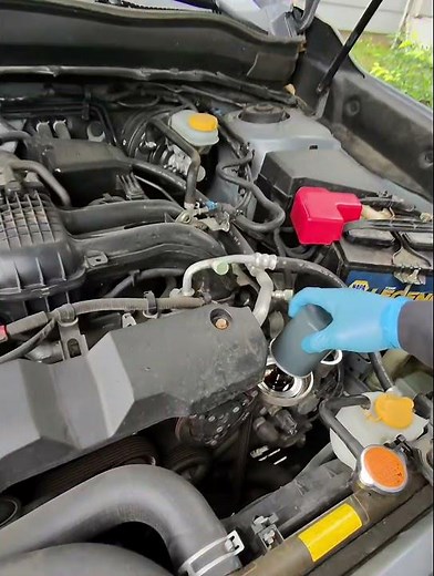 Fast & Easy Forester Oil Change (2016 Model) #subaru #oilchange #carmaintenance #mechanic #shorts