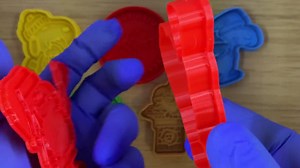 Christmas Snoopy Cookie Cutter Set of 6. Includes Snoopy Santa, Ice Skating, Woodstock Hug. Colorful and Highly Detailed Stamps With Handles - Etsy