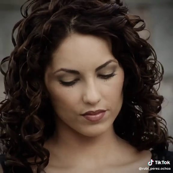 Rubi: La Novela que Marcará un Antes y un Después