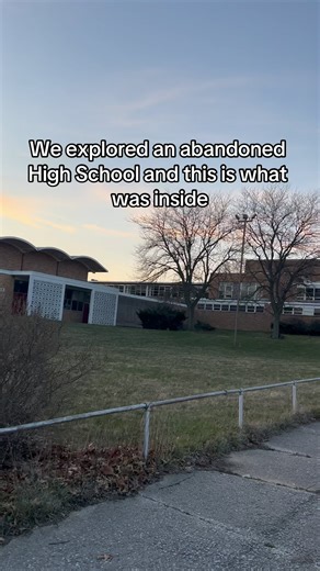 Abandoned High School with everything left behind | Decayingmidwest