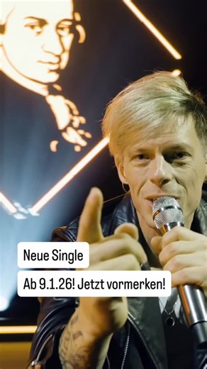 THE DARK TENOR on Instagram: "Neue Single! Mozarts „Alla Turca“ erscheint im neuen Gewand. „Hit to the Body“ ist ab dem 9.1. überall zu hören. Jetzt den Song vormerken!"