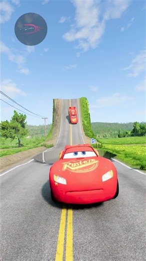 MC QUEN SMAIL BIG VS Water Tank| Donyee Beam | BeamNG #beamngdrive #shorts