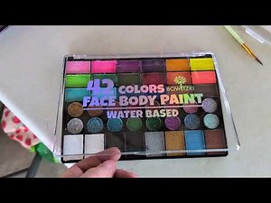Review of PROFESSIONAL Face Paint Kit: NICE!!