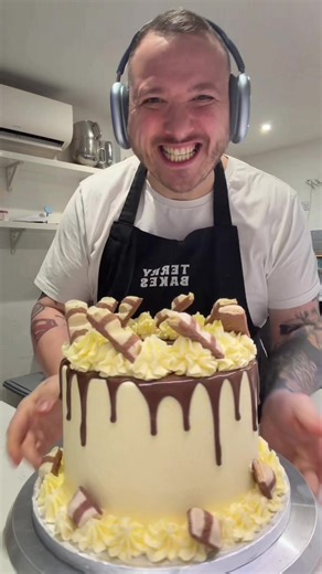 Drip cake time!! | Drippy Cakes