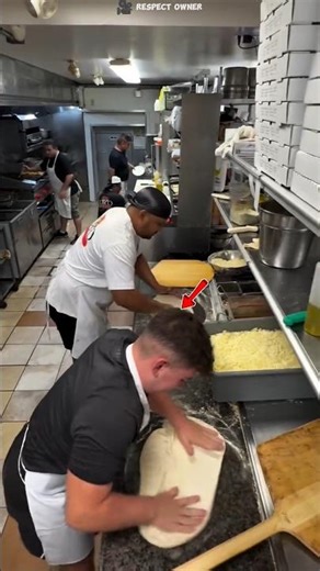 Why You Should Never Challenge Head Chef #shortvideo