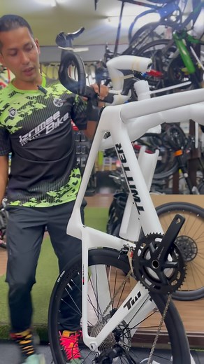 247 reactions · 15 comments | LONCING !! - TERBARU BRAND TWITTER DOH POM LANDING DI IZRIMEEBIKE DGN 3 MODEL !! jom kita kasi bos mie review ckit #izrimeebike #izrimeebikeoneheart #izrimeebikeprorace #topshop #patatimo #ganukita #twitterbike | Izrimee Bike | Facebook
