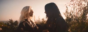2K views · 69 reactions | É gritaria de qualidade que você quer? Christina Aguilera lança clipe de 'Fall in line' com participação de Demi Lovato. | Espaço Livre | Facebook