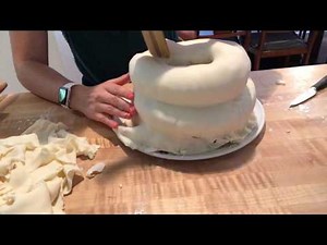 Realistic snake cake