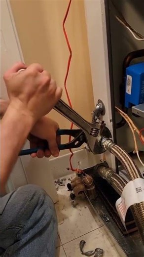 The correct way to use hammers