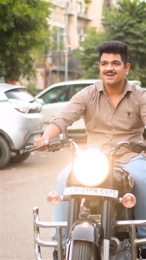 Hemant Sethi | Finance on Instagram: "To download your license on WhatsApp via Digilocker, you need to save the MyGov Helpdesk WhatsApp number 9013151515 and send “Hi” to it. The helpdesk will then guide you through the process of accessing your documents, including your driving license, provided you have a Digilocker account and your license is already linked."