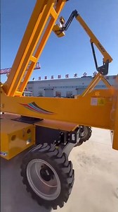 The articulate arm type aerial work platform is extremely flexible, with a minimum hight of 22 meter