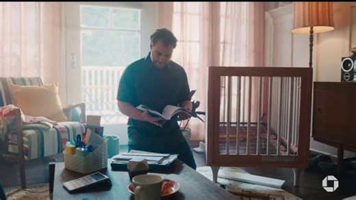 JPMorgan Chase Secure Banking Account TV Spot, 'Tres personas'