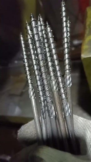 On-site documentation of Torx Drive Wafer Head Lag Screw Chipboard/ Wood Construction Screw