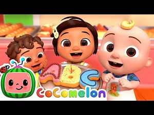 Learning Spanish ABC’s Song | CoComelon Nursery Rhymes & Kids Songs
