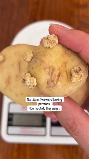 Weight Game on Instagram: "Team Daily Streak: 2 Days 🏅 Today’s Champions: @_bea_the_bumble_bee_ @dxs0vl_ @jennieslefttoenail4 What does today’s item weigh. Closest answer wins. ⚖️100g = 3.527 oz Some quick rules: 🚦 1️⃣ One answer per person, to make it fair.🙂 If you want to change your answer you can delete your previous and redo. 2️⃣ Game lasts until next video (~24 hours) 3️⃣ It’s just for fun, so be nice to each other. 😃 4️⃣ Decimals get rounded up or down to closest integer. (0.5 goes up