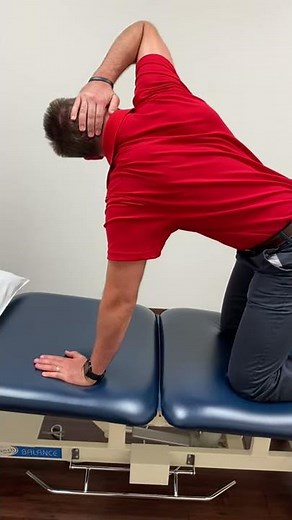 Open book spine rotation in quadruped strengthening (all four twisting)