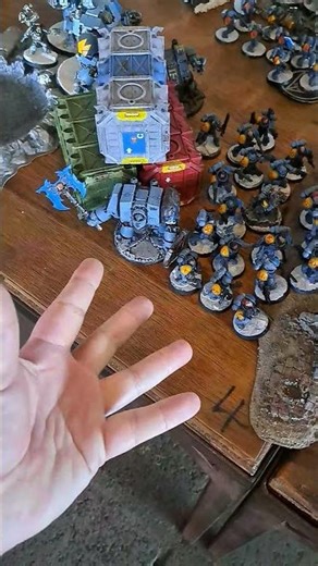 40k with live music? I do hand signs. 3k game vs Ultramarines