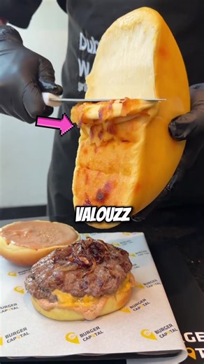 L’arnaque des burgers Valouz 🤯 #nourriture #burger Images d’illustrations