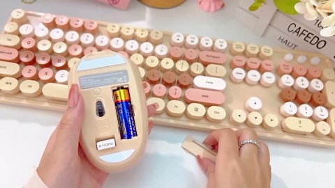 KNOWSQT Wireless Keyboard and Mouse Combo, Pink Colorful 2.4G Typewriter Full-Size Cute Keyboards - USB Receiver Plug and Play, for Computer, PC, Laptop, Desktop, Windows