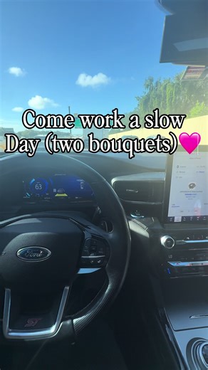 Are you looking for a RELIABLE florist in ORLANDO Florida ? You found me 🩷 Hi guys my name is Ruby I am the founder of Rubys.Rosesss and I truly love what I do. The smiles on peoples faces when they receive the bouquet is what keeps me going. If you want to make that SPECIAL PERSONS day make sure you get them a bouquet by me 🩷 . . . . DM me to place your order, Located in Orlando Florida📍 #orlandoflorist #BloomBar #LatinaFlorist #BuildYourOwnBouquet #OrlandoEvents FlowersOfInstagram SupportLo