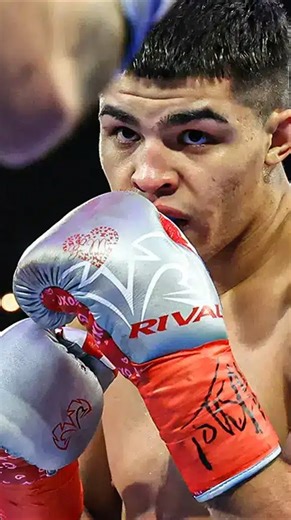 Prepare to be amazed! Xander Zayas' left hook is a powerful force in the boxing ring. This video is a compilation showcasing the power and accuracy of Zayas' signature weapon. Witness how he sets it up, unleashes it, and impacts fights with this single strike. Get ready for the Zayas left hook! | The Modern Martial Artist