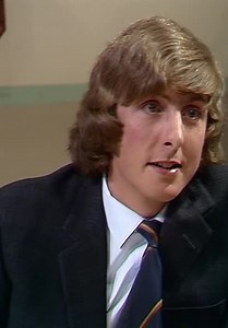 Monty Python's Flying Circus S01:E02 - Sex and Violence