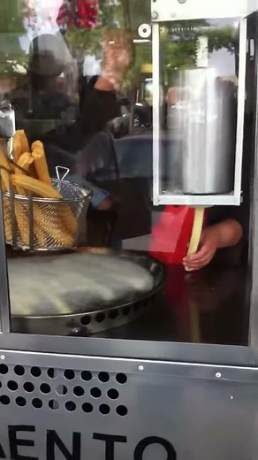 Churro machine