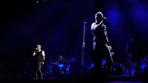 15K views · 576 reactions | “Streets of Philadelphia” Estreno de gira durante el concierto de esta noche en el Citizens Bank Park de Philadelphia Video gracias a Scotty’s Bruce Videos https://www.youtube.com/watch?v=dRRbXXZXx_Y | Springsteen & Rock Music | Facebook