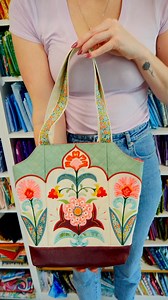 2.3K views · 29 reactions | Get up close and personal with our new Ornamental Flower Handbag! 鹿 Buy the design here: https://swpea.com/products/ornamental-flower-handbag-5x7-6x10-8x12?utm_source=embroidery&utm_medium&utm_campaign&utm_content=ap_hwnol09yxl | Sweet Pea Machine Embroidery | Facebook