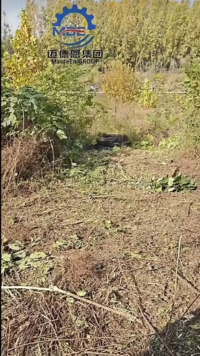 12 reactions | The remote-controlled lawn mower with a wide track...