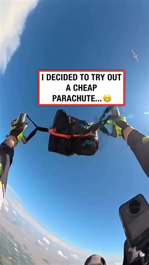 This could've ended very badly 😱 🪂 #fail #skydiving | LADbible Australia