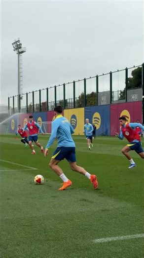 Close call, Olmo 🤏 #shorts #fcbarcelona #shortvideo