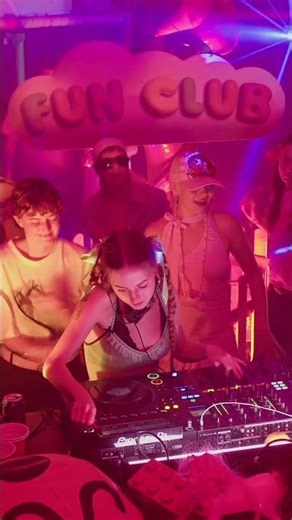 Have you seen GALOPP @ Fun Club by EXIL?