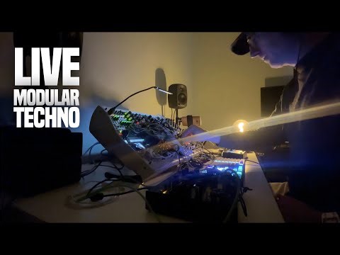 An Hour of Improvised Melodic Techno on my Modular Synth