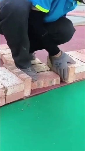 Perfect edge closing process of the last rubber runway