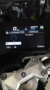 S1000XR and R Dynamic Pro explained