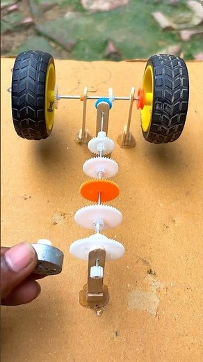 How the Front and Rear Gears Function in a Car