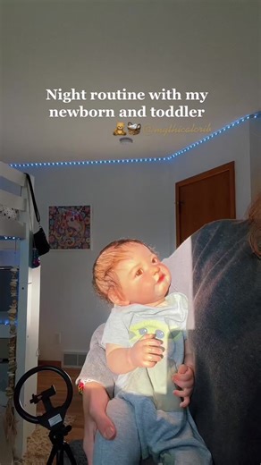 Thank you all for 4000 followers! 😌#fypシ #reborn #corn#fakebaby #reborncommunity #babysoftikok #dayinalife #roleplay #blowthisup #relatable #🧺🌿 #tobiah#rebornbaby