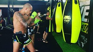 Venum PTS with #samysana at @venumtrainingcamp #pattaya #thailand #session #muaythai #rubberweights #venumpts #get #power #speed #and #bestronger | VENUM Training Camp