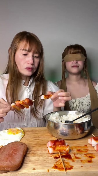 Mukbang Spam P2: Delicious Food Review