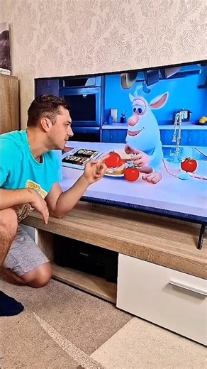 Arguing With a Cartoon Chef on TV 😂🍅 #ytshorts #prank #cartoons #ai