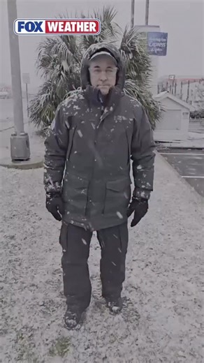 29K views · 12K reactions | RARE SNOW: Parts of Georgia and the Florida panhandle are seeing snowflakes as a storm moves through the area. FOX Weather’s Mike Seidel is in Cordele, Georgia, with the latest. #snow #georgia #foxweather | FOX Weather | Facebook