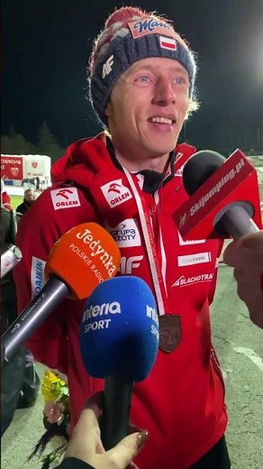 Dawid Kubacki i medal mistrzostw Polski. "Jeździ ze mną cały rok"