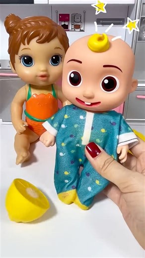 ASMR Unboxing Cocomelon & Minnie Mouse Banana Lemon Toy 🍋| Satisfying Miniature Kitchen Set #shorts