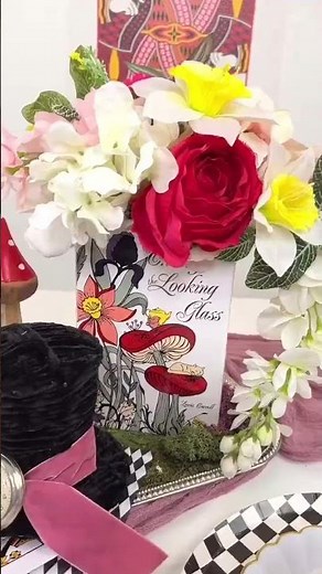 Alice-in-Wonderland–Inspired Table Decor 🐇📚 Easy DIY Centerpiece
