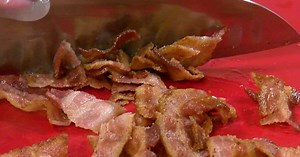 Adaptive cooking class teaches skills, safety