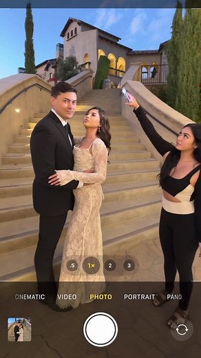 Take professional iPhone Photos at night time like this. Thanks @KAUI GOODNESS for helpong out! #iphone #iphonephotography #iphonephotography #iphonetips