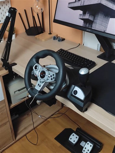 budget racing sim ahh #techtok #desksetup #fyp #viral #racingsim