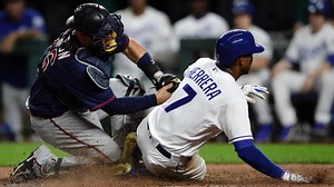 Twins and Cubs swap backup catchers: Bobby Wilson for Chris Gimenez